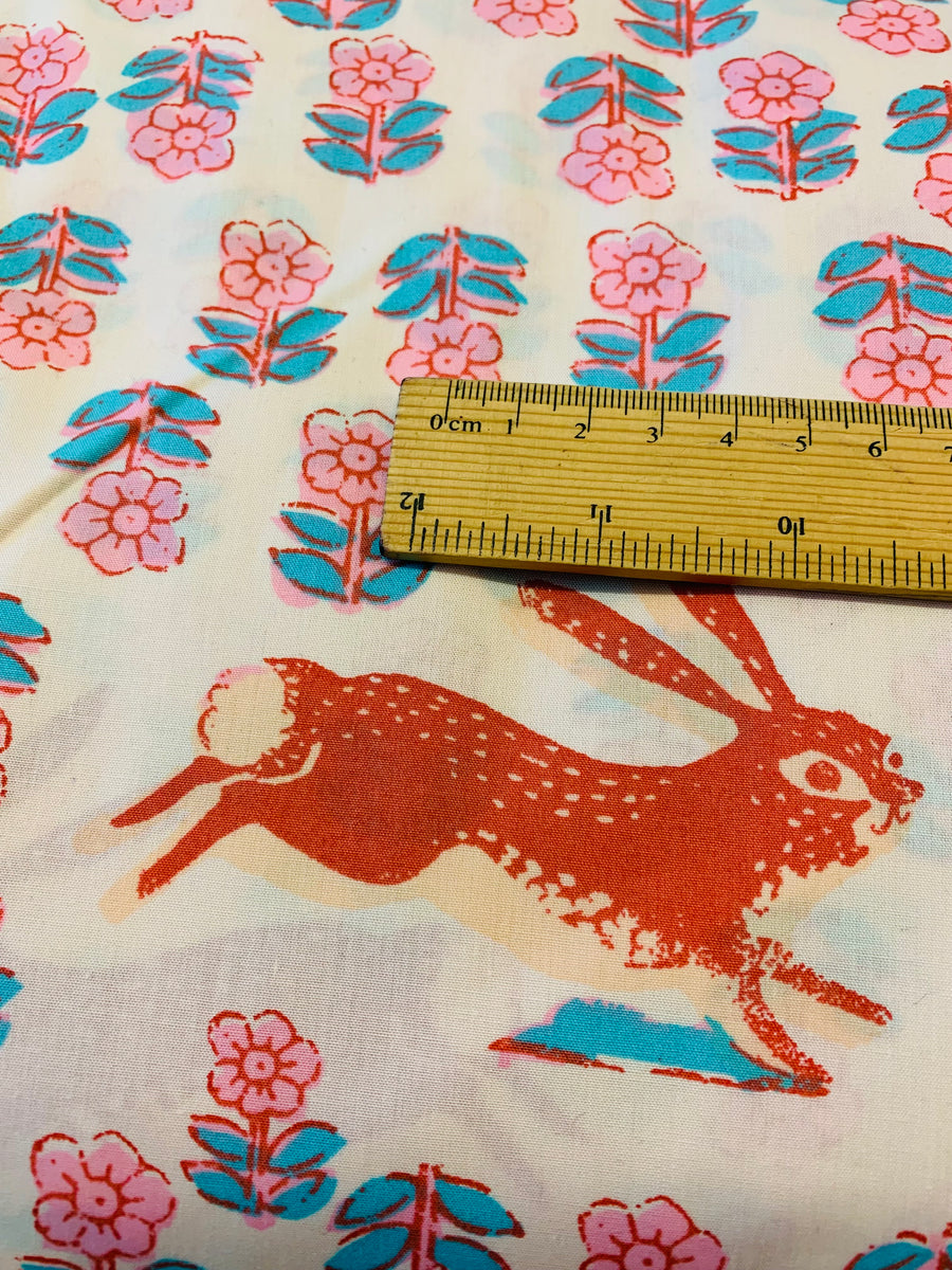 Heather Ross/ Meadows Rabbits in Blush Wideback – The Selvedge Society