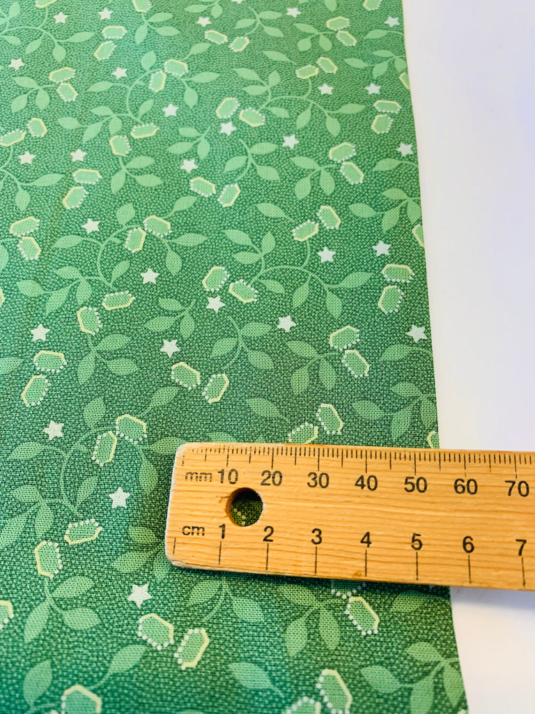 Material Madders/ Green by Marcus Fabrics – The Selvedge Society